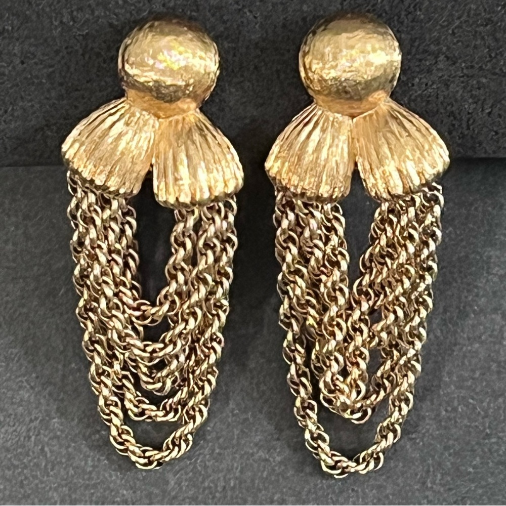 Monet Vintage Festooned Tassel Level Back Florentine … - Gem
